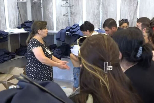 Valideynlər niyə məktəbli forması ala bilmirlər? - VİDEO